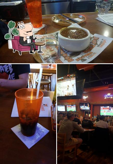 Hooters, Saugus - Menú del restaurante, precios y reseñas