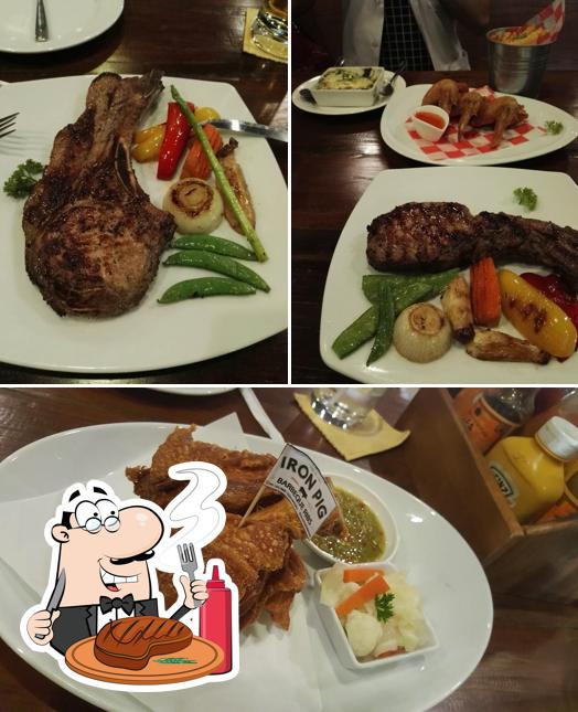 IRON PIG BARBEQUE, Khon Kaen, CRF2+XQW - Restaurant reviews