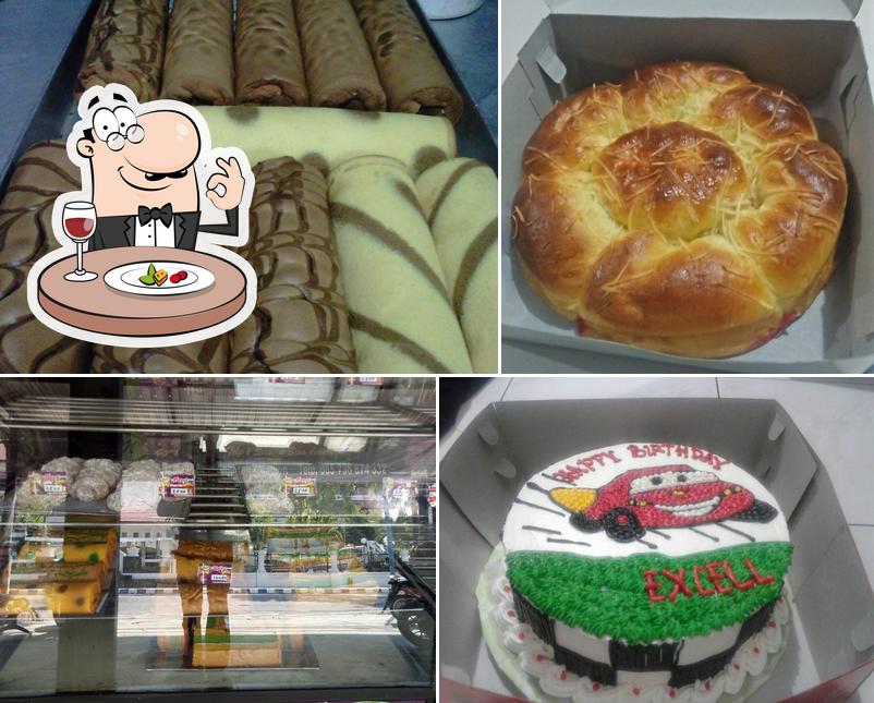 Toko Roti MM Bakery Pusat Madiun, Madiun - Restaurant reviews