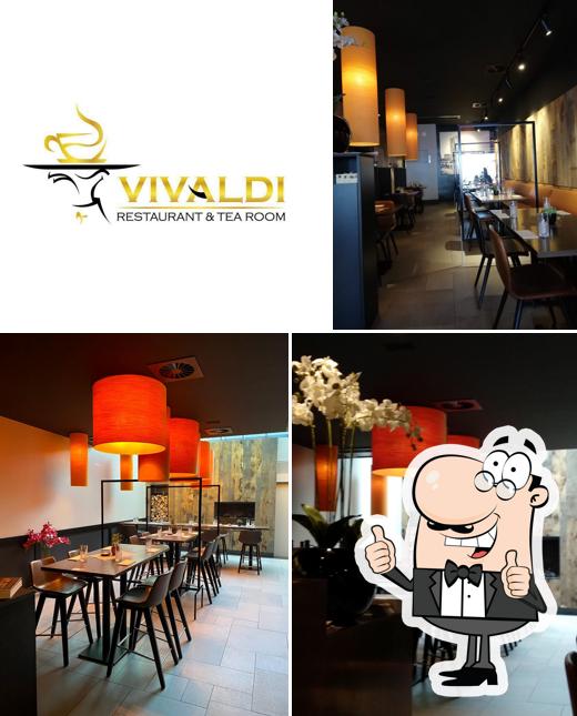 Vivaldi Restaurant & Tea Room Ieper, Ypres, Grote Markt 19/21 ...