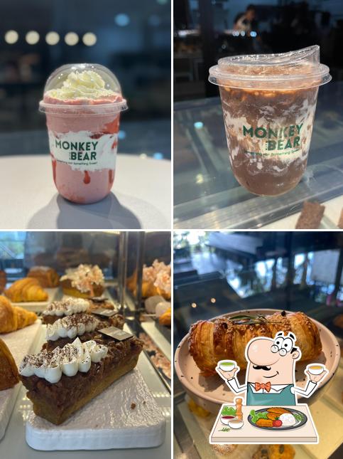 Monkey with Bear Café, Bakery, Toast & Hot Pot หม้อไฟเกาหลีมันกุ้ง 韩国火锅, Пхукет - Меню, цены и ...