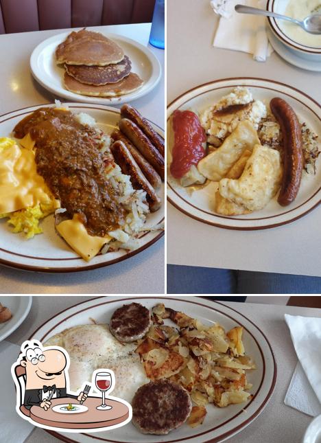 Golden Grill Restaurant, 25385 Five Mile Rd in Redford Charter Township ...