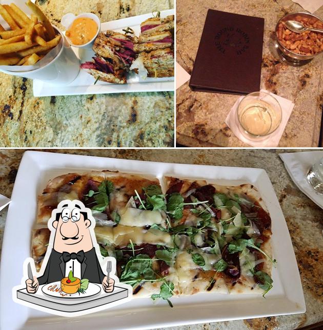 Round Robin Bar, Washington - Restaurant menu, prices and reviews