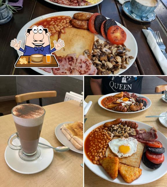 Barbican Cafe in London - Restaurant reviews