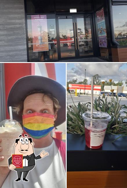 Starbucks Berrinba in Berrinba - Restaurant reviews
