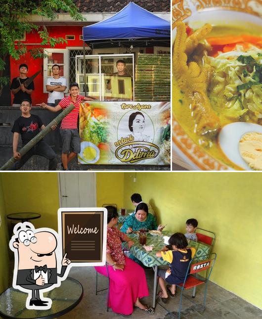 Kare Ayam Mbak Delima restaurant, Surakarta - Restaurant reviews