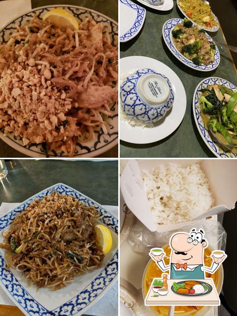 Ruam Mit Thai, Saint Paul - Restaurant menu, prices and reviews