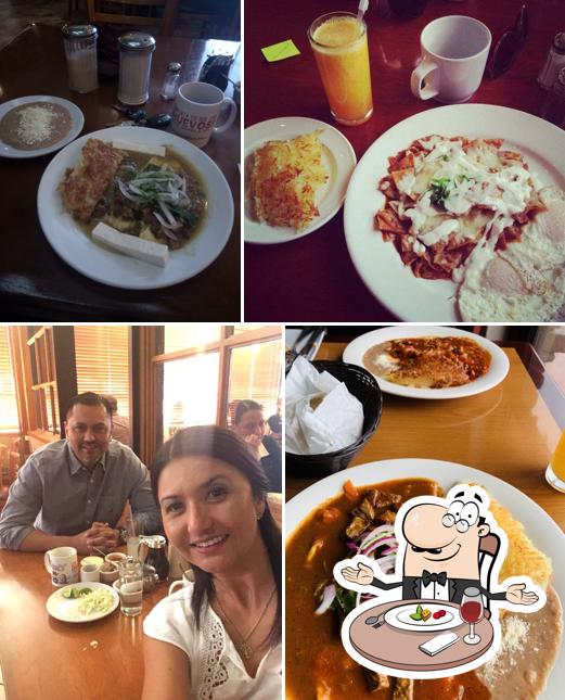 Victor's Restaurant, Ensenada, 178 Blvd. Costero Calle Lazaro Cardenas ...