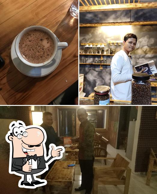 D'Mako Coffee cafe, Central Jakarta - Restaurant reviews
