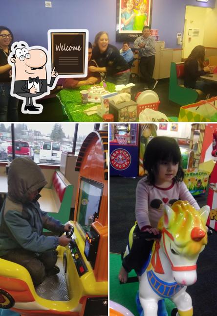 Chuck E. Cheese, 25817 104th Ave SE in Kent - Restaurant menu and reviews