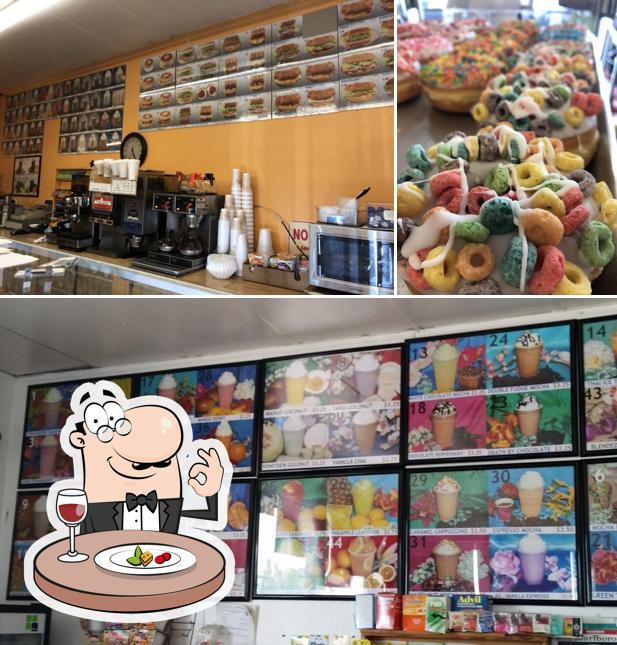 Golden Donuts, 11051 Hawthorne Blvd in Lennox - Restaurant menu and reviews