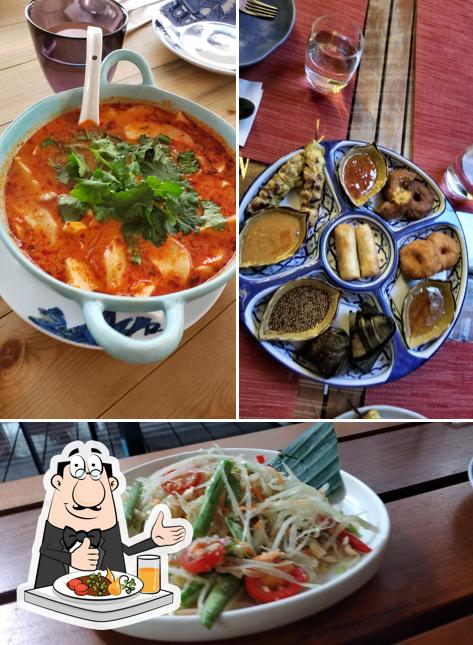 Ruam, Hong Kong - Restaurant menu, prices and reviews
