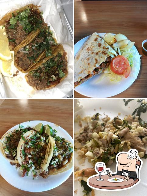 Tacos y Tortas Chalio's 4, Tulare - Restaurant menu, prices and reviews