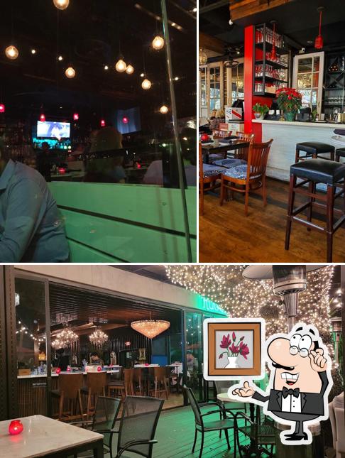 Ruggles Black, Houston - Restaurant menu, prices and reviews