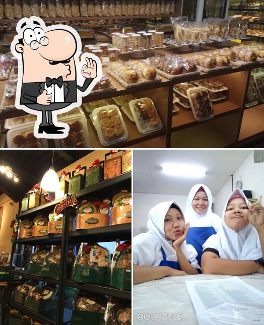 Dynamic Bakery, North Jakarta, Jalan Kelapa Gading Boulevard ...