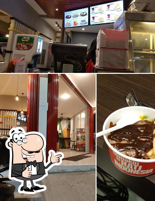 M2M Indonesian Fast Food, Surabaya - Restaurant reviews