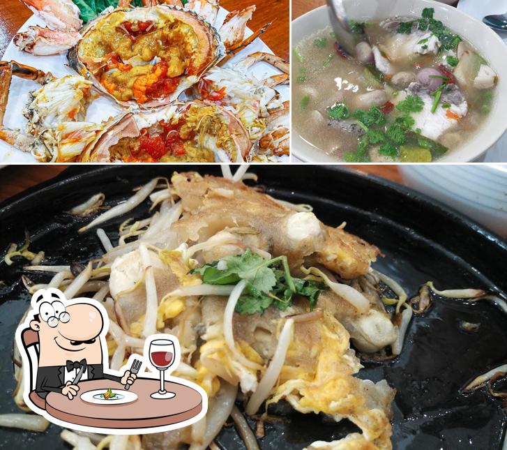 Panya Seafood and Beer Hima, Bangkok - Restaurant menu, prices and reviews
