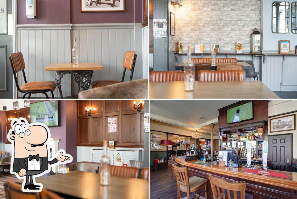 Orchard, 136 Askew Rd in London - Restaurant menu and reviews