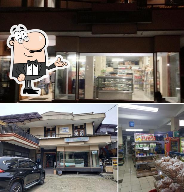 Salira Bakery, Bekasi Regency - Restaurant reviews