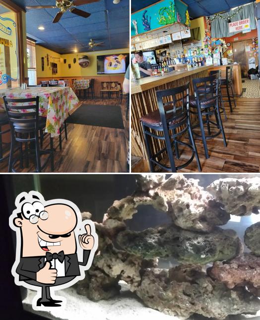 Aloha Pizza in West Warwick - Restaurant menu and reviews