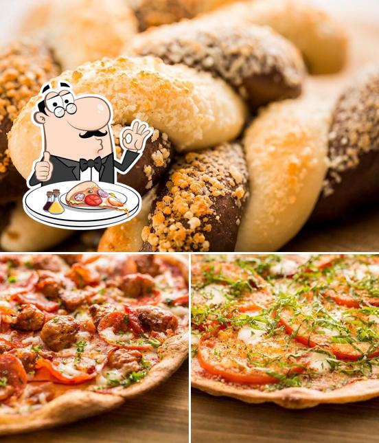 Malawi's Pizza - Grand Morton Town Center, Katy - Restaurant menu ...