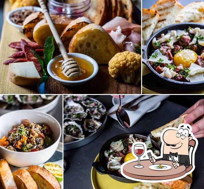 Melrose on Adelaide in Toronto - Restaurant reviews