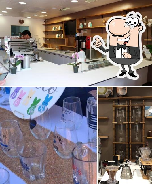 Coffeeholic in West Covina - Restaurant menu and reviews