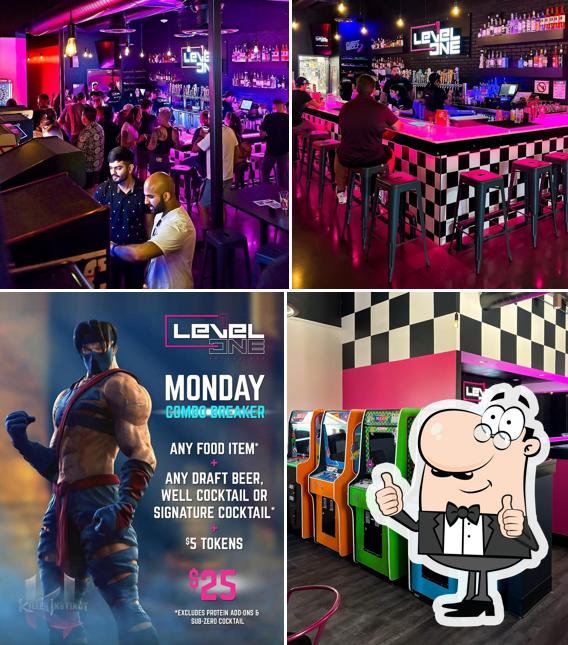 Level 1 Arcade Bar in Mesa - Restaurant reviews