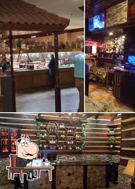 Moustos Pasta & Grill, Dyersburg - Restaurant menu, prices and reviews