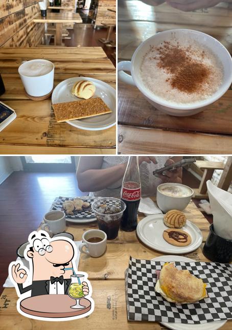 De La Tierra Café, Los Angeles - Restaurant menu, prices and reviews