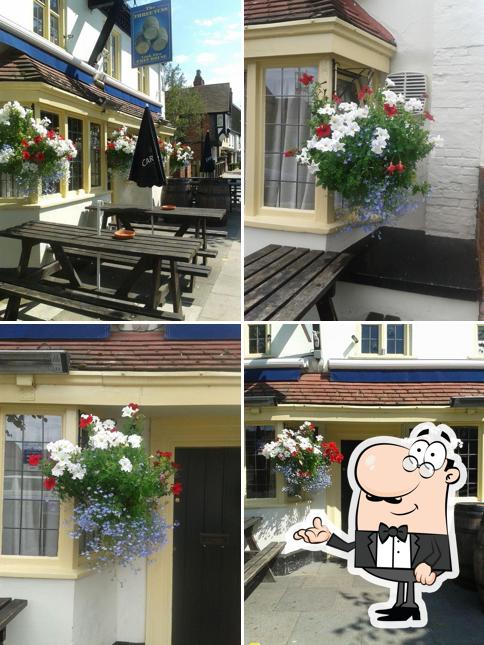 The Three Tuns, Henley-in-Arden - Restaurant menu, prices and reviews