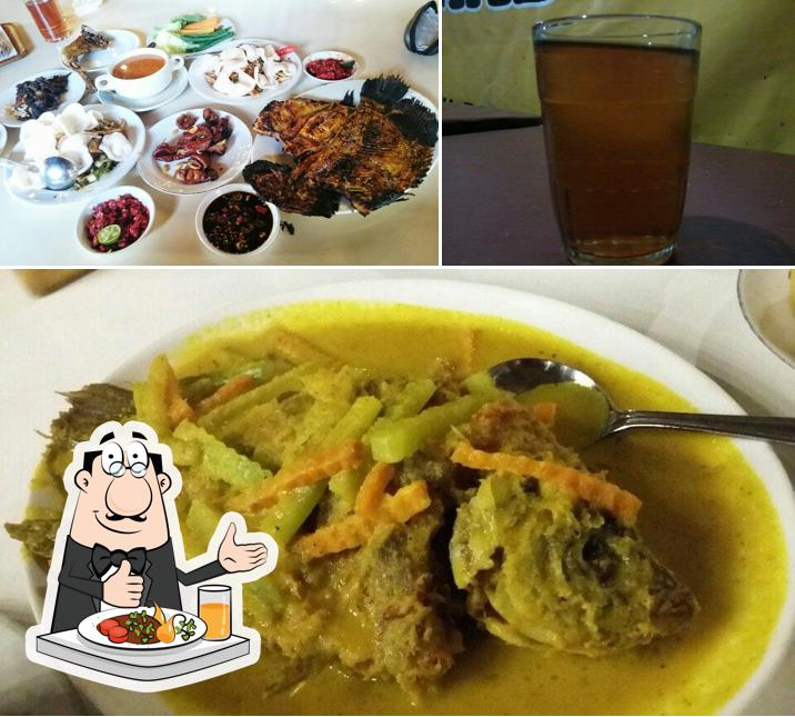 Sari Sunda Rumah Makan restaurant, Bandung, Jl. Kapten Tendean No.1 ...