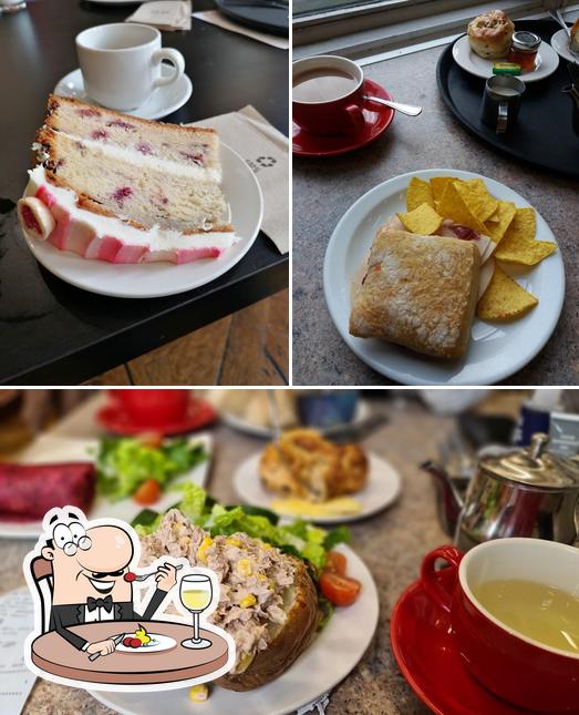 Tiled Hall Café, Leeds - Restaurant menu, prices and reviews