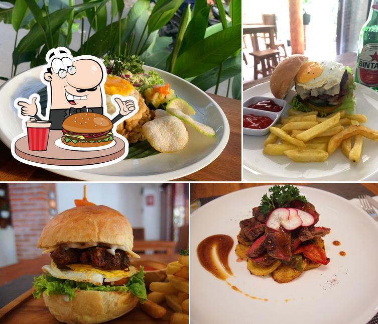 MOONCHILD CAFE, Kuta
