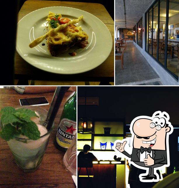 TIPSI Beer Garden cafe, Yogyakarta - Restaurant reviews