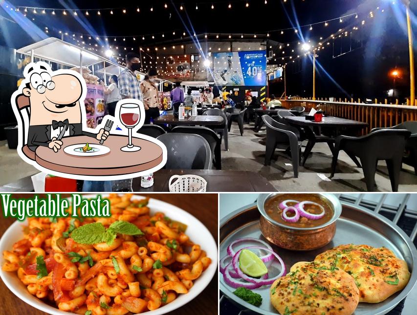 Khau Galli, Mumbai, Bhabola Chulna Rd - Restaurant reviews