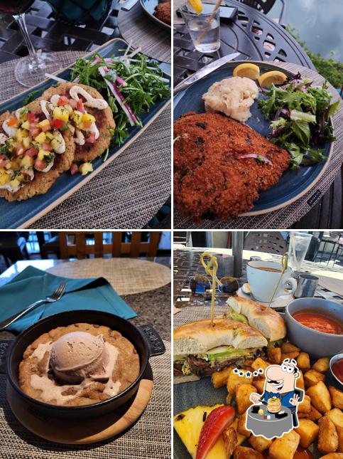 Blue Wave Bar & Grill in San Diego - Restaurant reviews