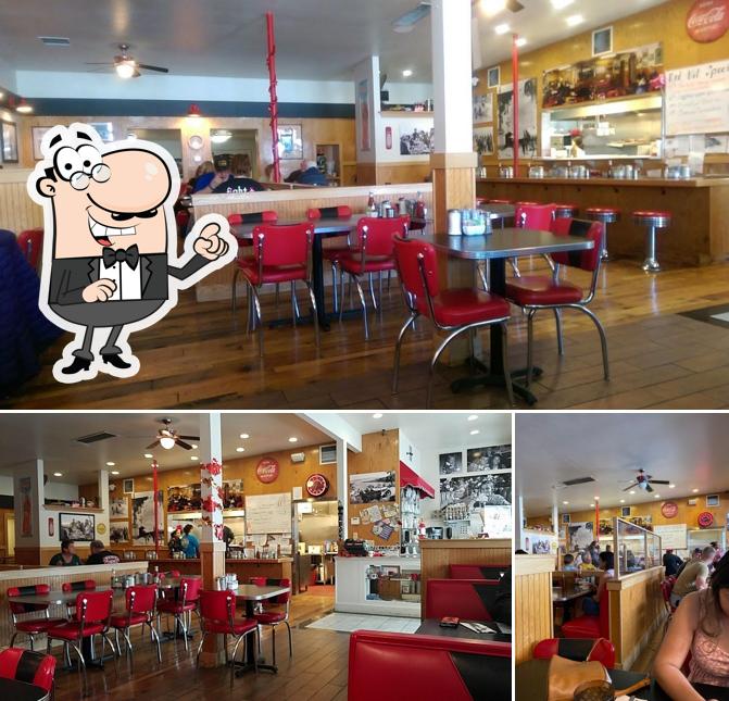 The Red Hut Cafe & Soda Fountain in Carson City - Restaurant menu and ...