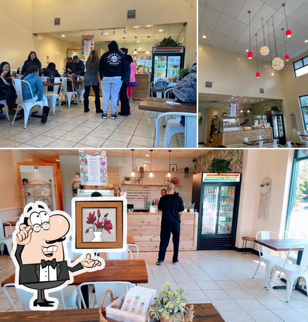 Enseamada Cafe in Everett - Restaurant menu and reviews
