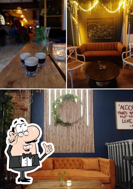 The Circle Bar, Altrincham - Restaurant menu, prices and reviews
