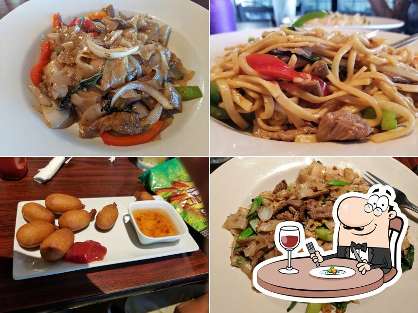 Top 5 restaurants with spicy chicken in Manor, september 2024 ...