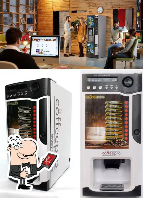 The Coffee Vending cafeteria, Muñiz
