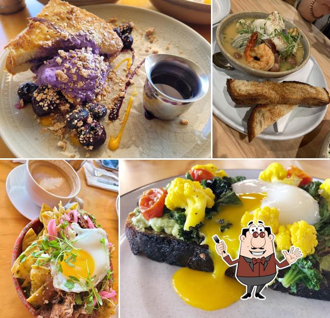 Toast Kitchen & Bakery in Costa Mesa - Restaurant menu and reviews