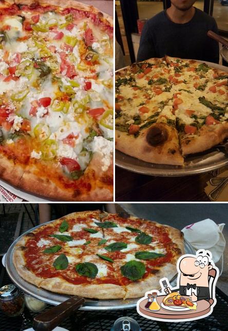 Craft Pizza in Chicago - Restaurant menu and reviews