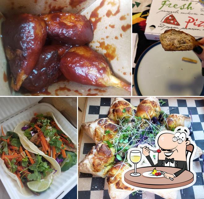 PIZZA RIOT, 206 Walnut St Suite A in Chico - Restaurant menu and reviews