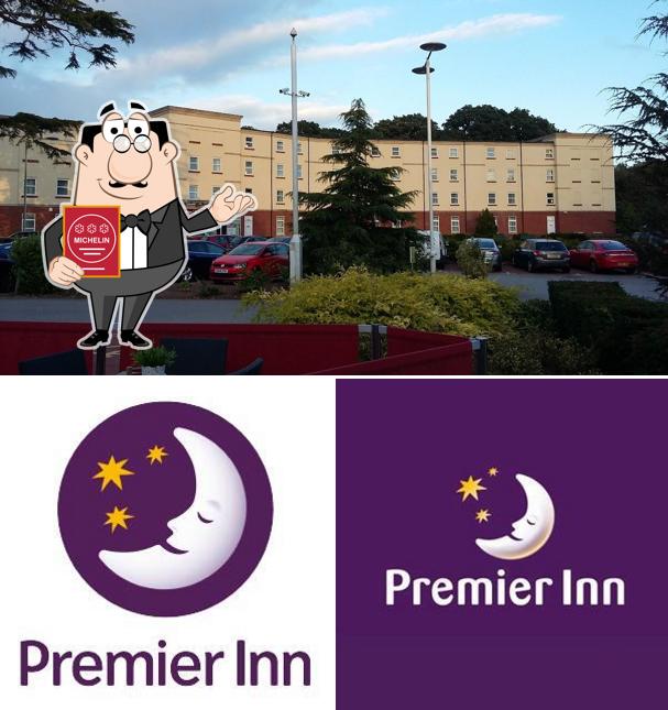 Premier Inn Stoke/Trentham Gardens hotel in Stoke-on-Trent - Restaurant ...