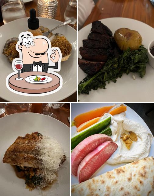 1540 Room in Savannah - Restaurant reviews