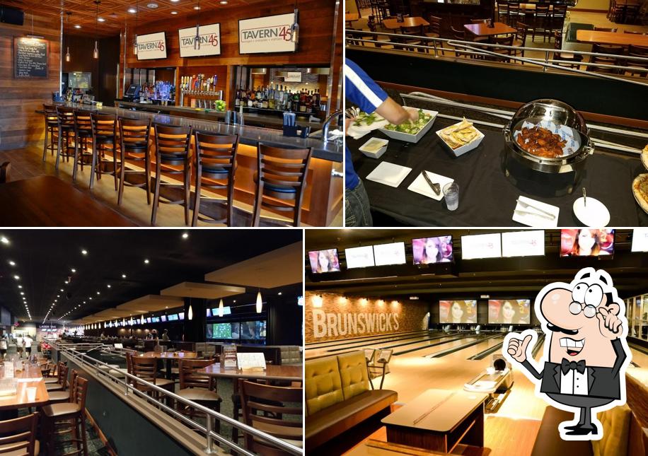 Bowlero Buffalo Grove in Buffalo Grove - Restaurant menu and reviews