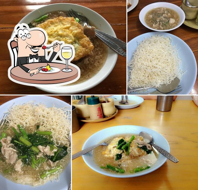 Super Ladna restaurant, Bangkok - Restaurant reviews