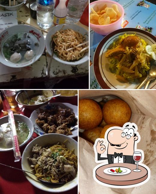 Cibadak Food Market restaurant, Bandung - Restaurant reviews